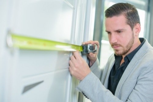 Comment calculer les dimensions d’un bloc-porte intérieur